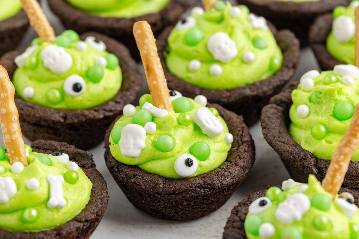Easy Cauldron Cookies - Semi Homemade Kitchen