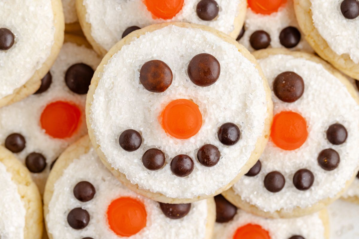 Easy Snowman Face Cookies - Semi Homemade Kitchen